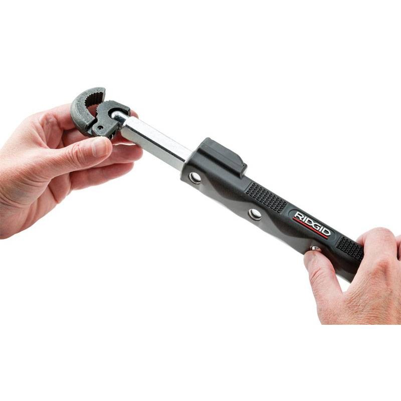 Llave Ridgid para conexiones telescópicas bajo fregadero con LED 46753