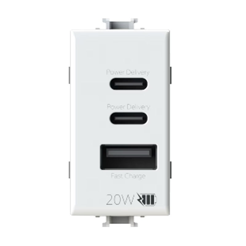 4Box CCA 20W USB Socket for Bticino Matix White 4BUSB20WCCA.AM